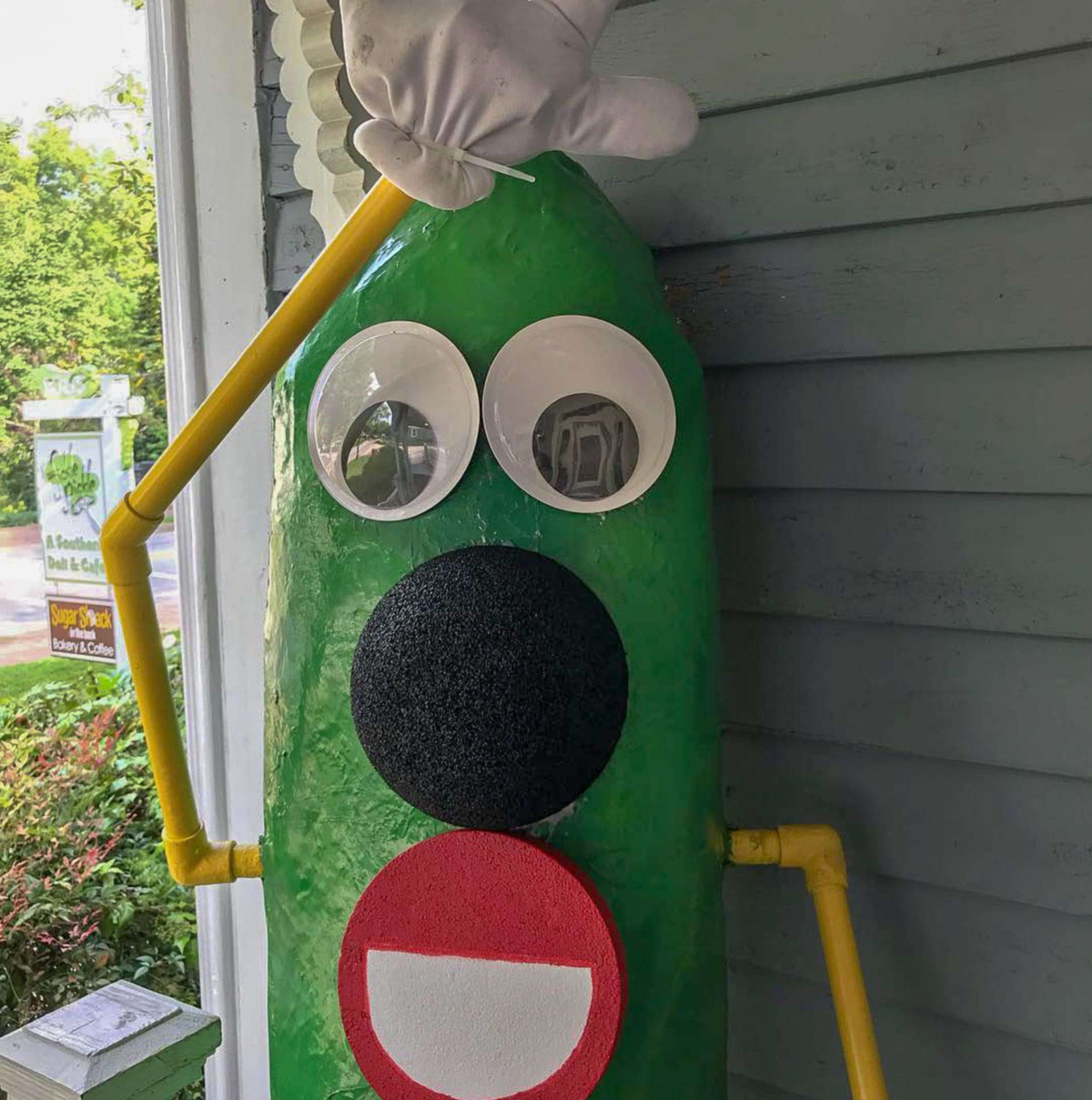 Home | The Fickle Pickle